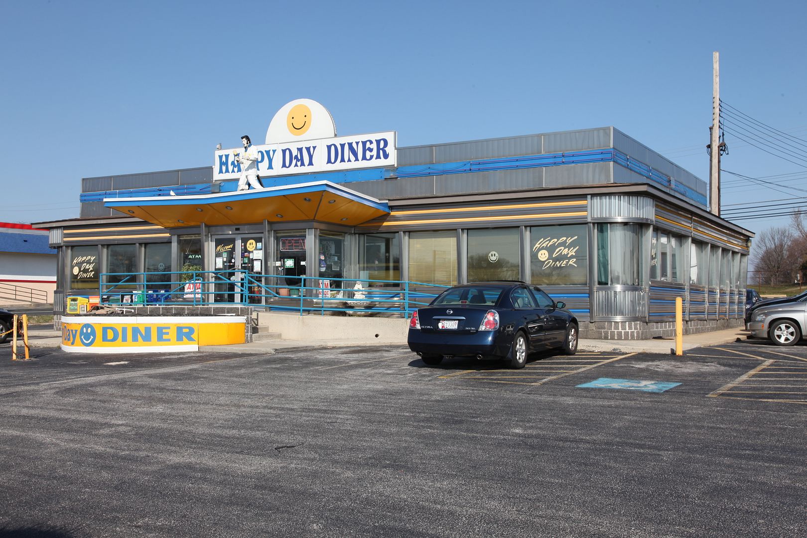 The Happy Day Diner | Diner Hunter