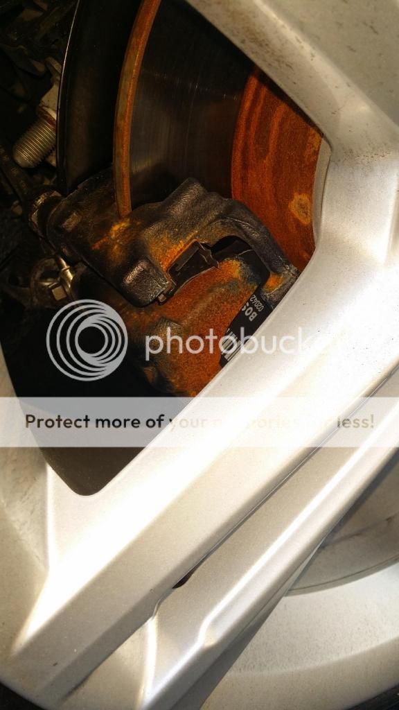 Rust on the inside of my wheels. | VW Vortex - Volkswagen Forum